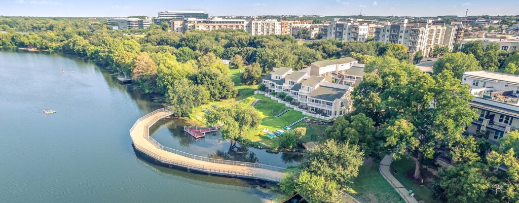360° Tour of the Lady Bird Lake Hike and Bike Trial - The Trail Conservancy